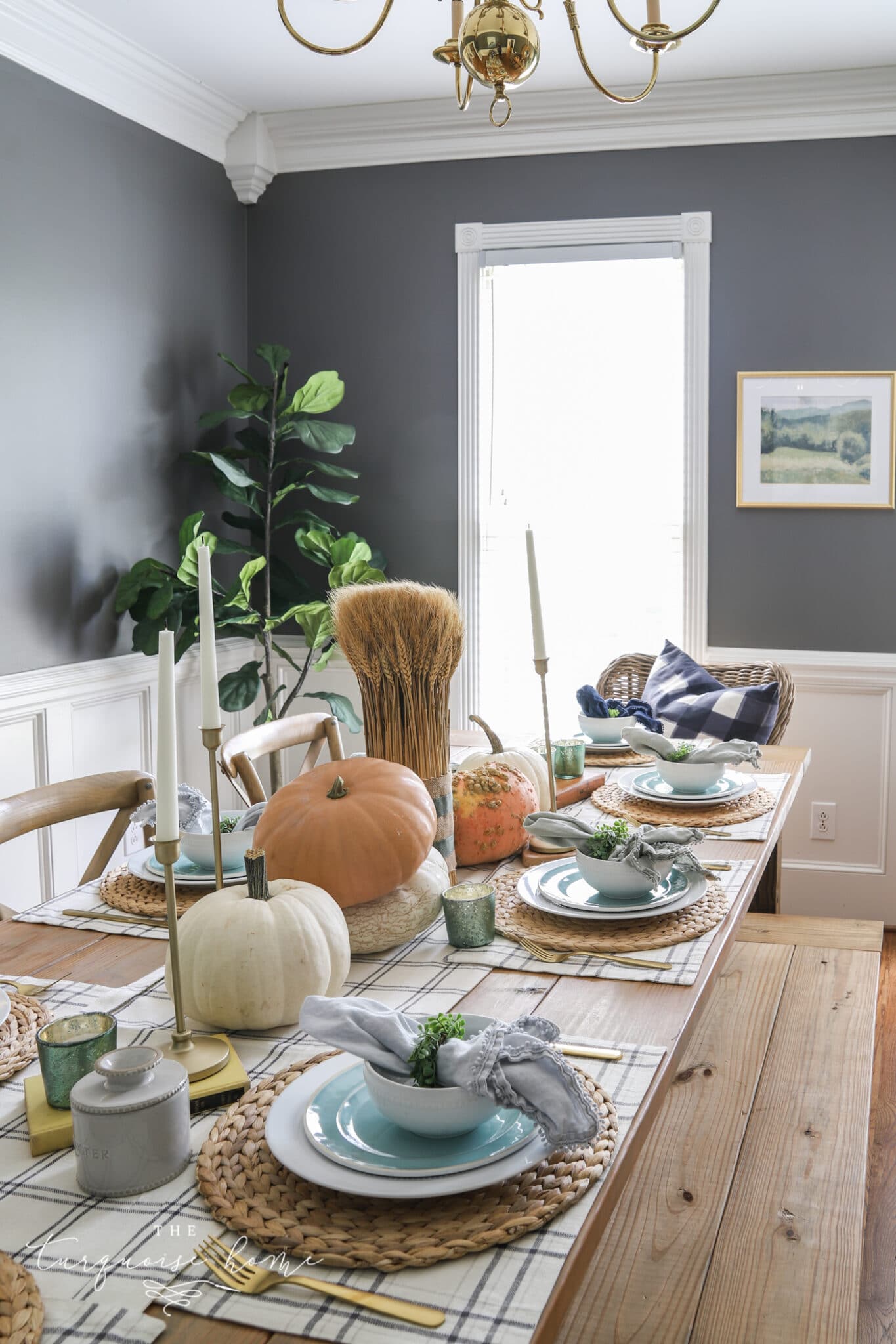 A Casual Friendsgiving Gathering {Hosting and Decor Ideas} - The ...