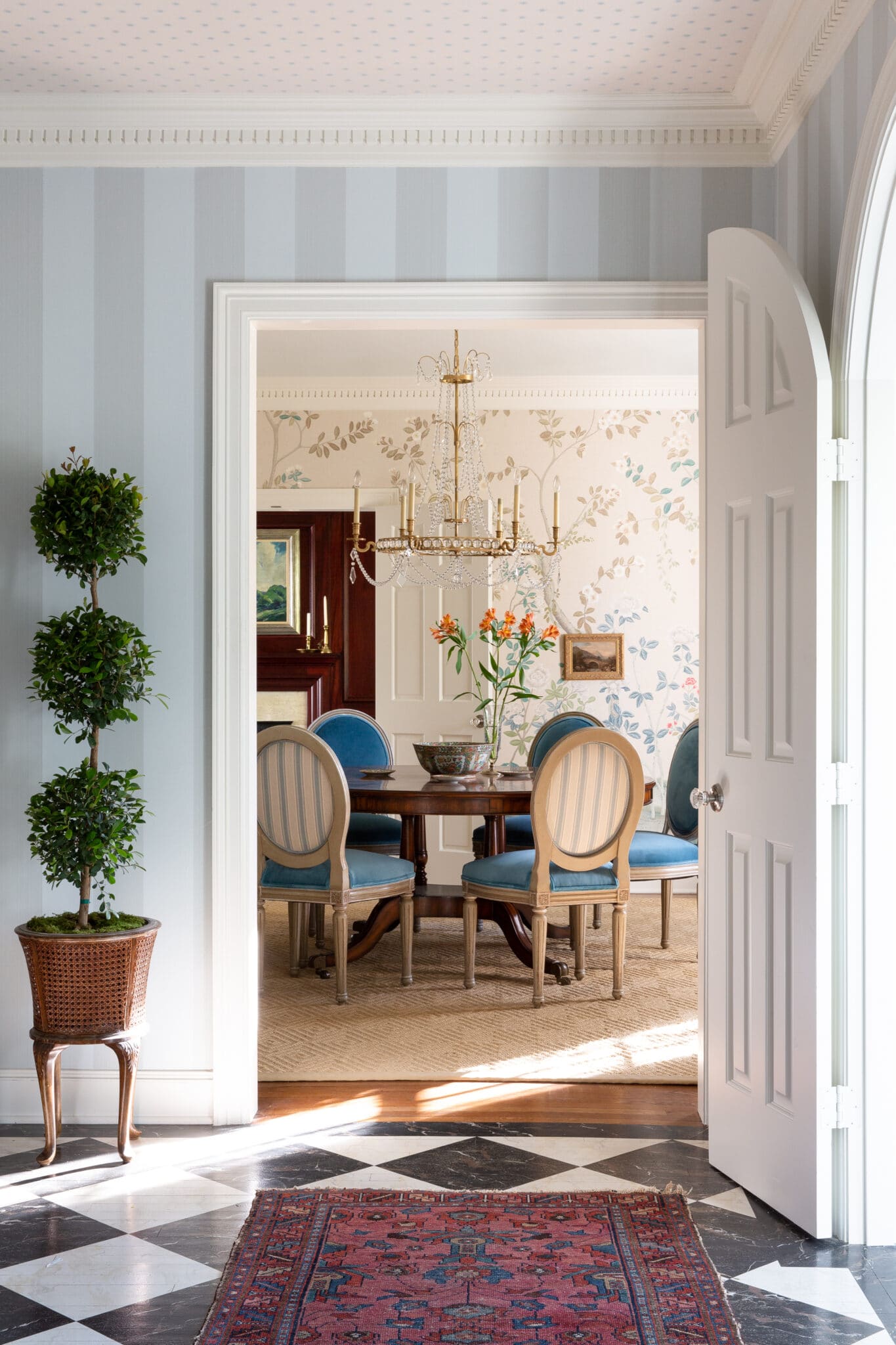 What is Grandmillennial Style? {Decorating 101} - The Turquoise Home