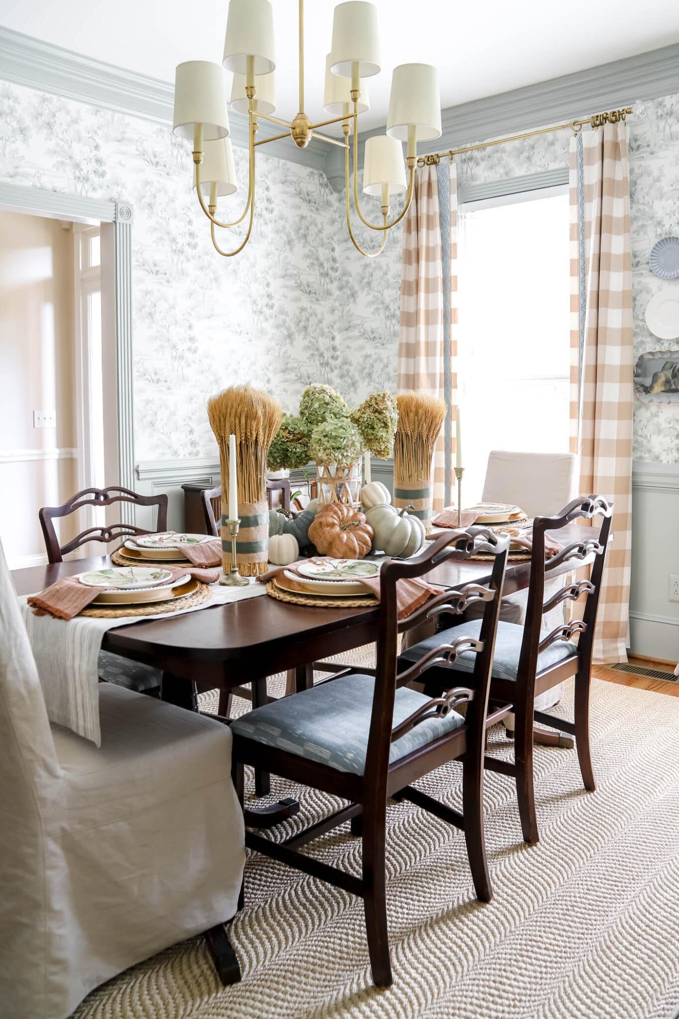 Thanksgiving Table Decor Ideas for Your Home