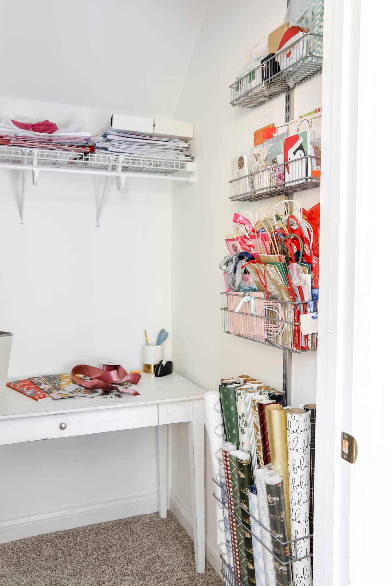 Christmas Gift Wrapping Ideas - The Turquoise Home