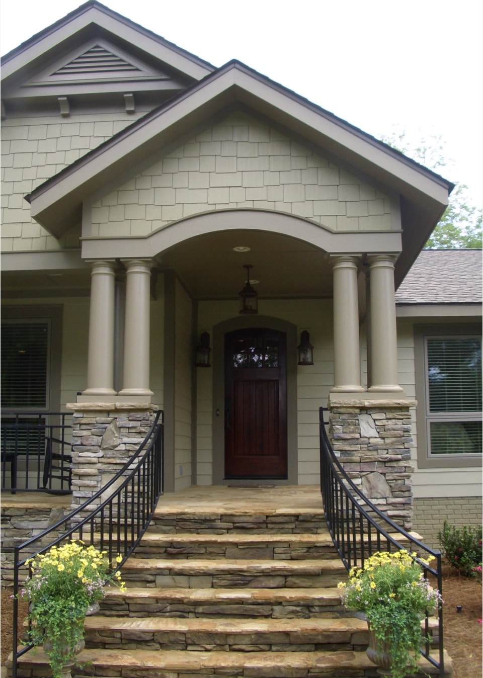 Sherwin Williams Universal Khaki {SW 6150} - The Turquoise Home